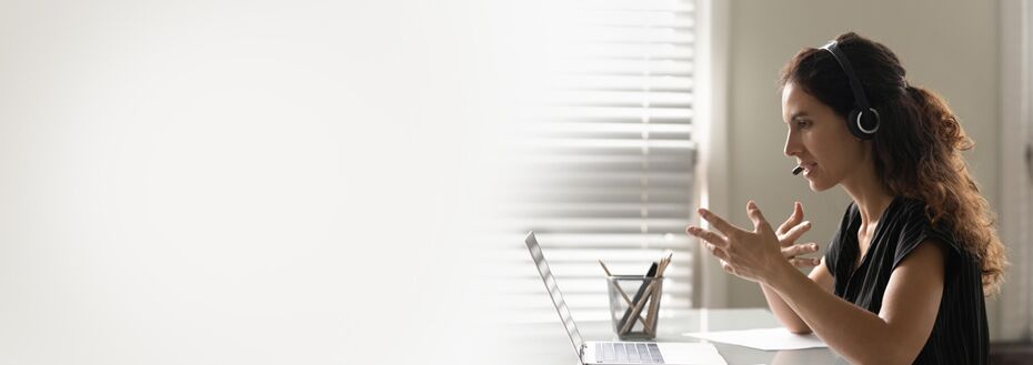 Outsource BSL Interpreting Services - Flatworld Solutions